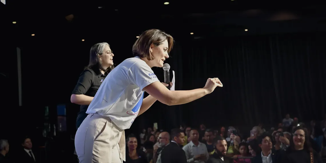 "Militou para assassinar bebês", diz Michelle Bolsonaro sobre Rosa ...