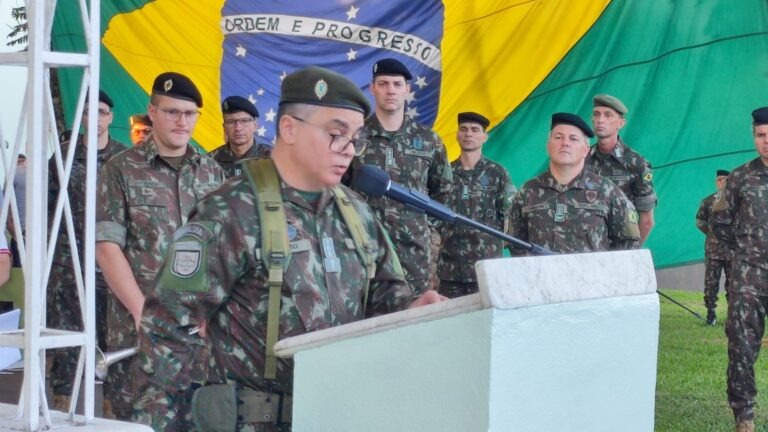 Coronel Zanini encerra suas atividades militares - NP Expresso